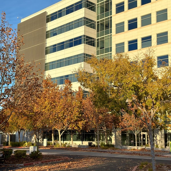 Juniper Networks Global Headquarters (Building A) - 1 tip