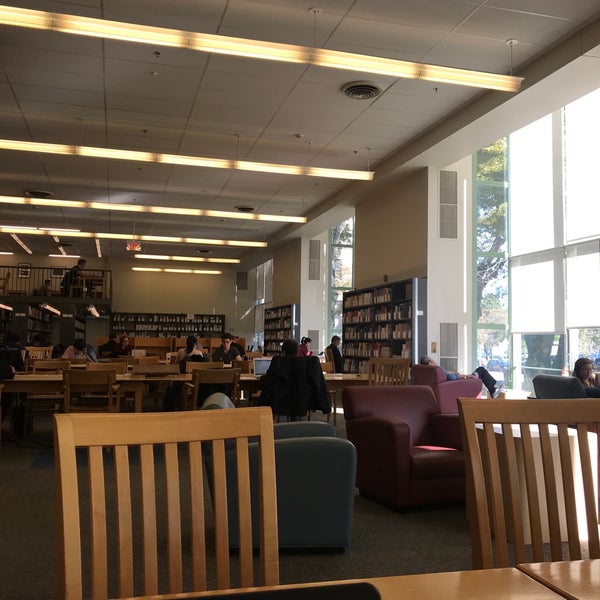 Photos at MIT Hayden Memorial Library (Building 14) - College Library ...