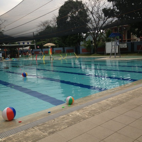 Village East Private Pool - Swimming Pool in Cainta