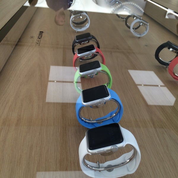 Apple Edinburgh - Electronics Store in Edinburgh