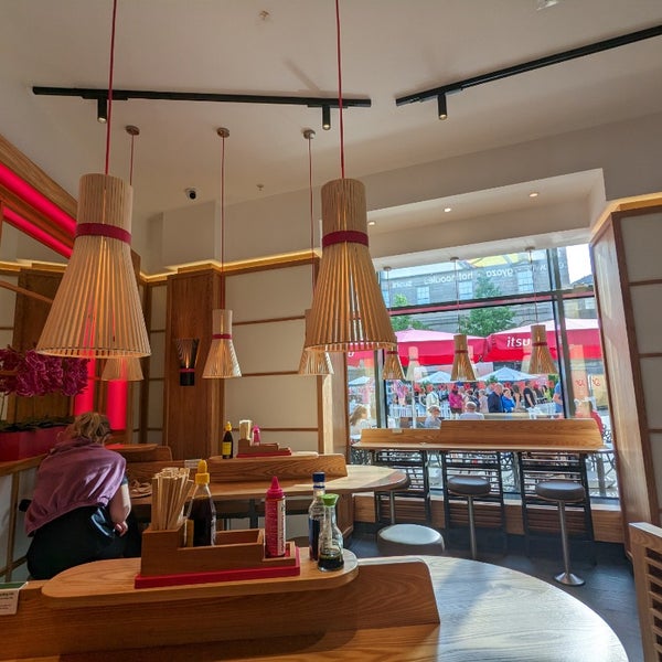 itsu - New Town - St James Quarter