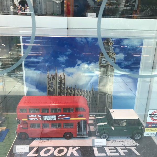 The LEGO Store - Downtown Troy - Troy, MI