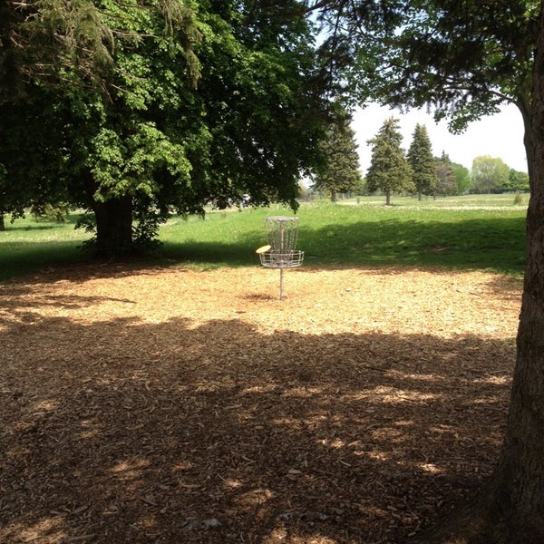 The Ponds at Lakeshore Disc Golf Course - 5 tips