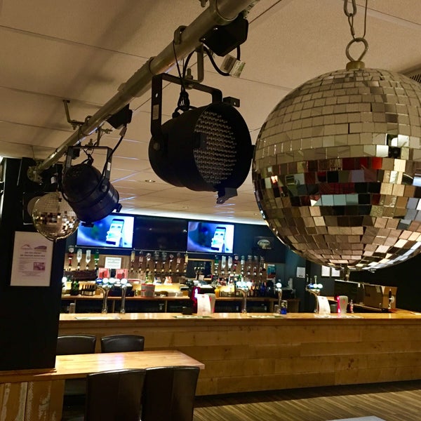 The Centenary Club - 36 visitors