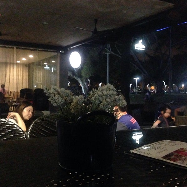 5 Drunken Rabbits - Gastropub in Singapore