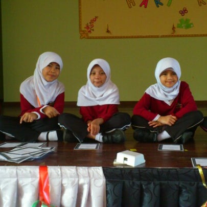 Dewan Sekolah Rendah Pantai Berakas - 2 tips