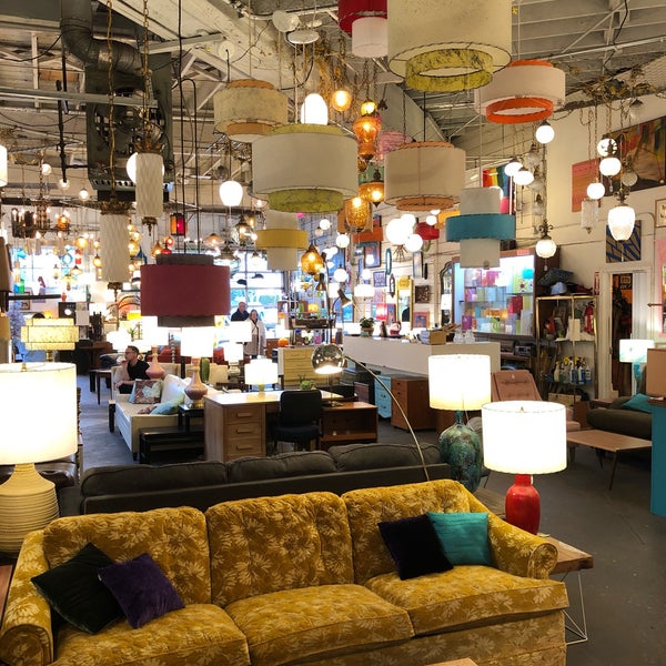 Lounge Lizard - Antique Store in Portland