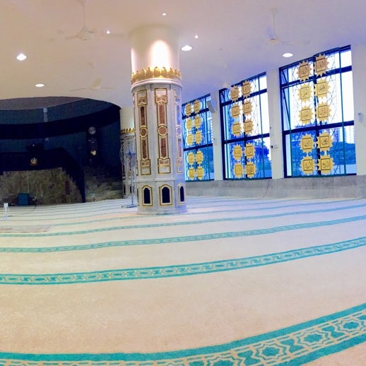 Masjid Jamiyah Ar-Rabitah (Mosque) - Mosque in Central Region