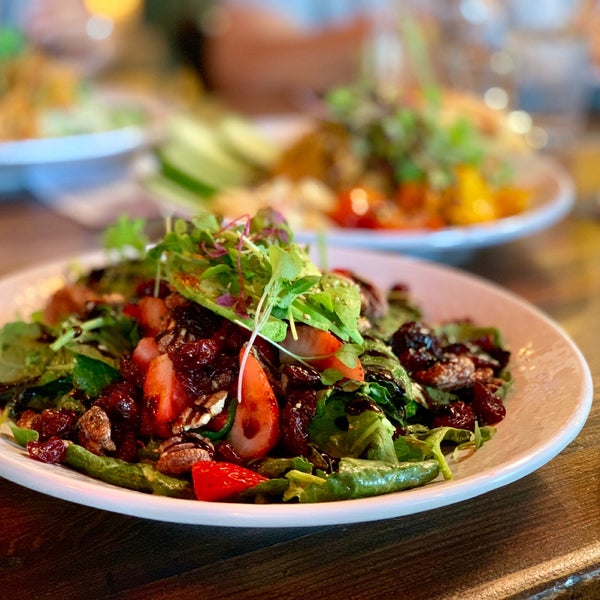 Local Tap House & Kitchen - Downtown Oceanside - 31 tips from 810 visitors