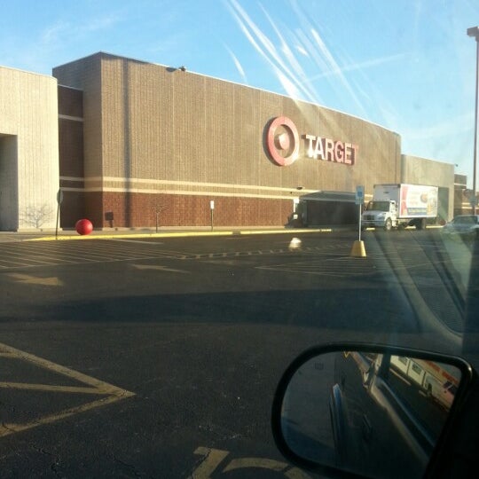 Target - 7100 S Cicero Ave