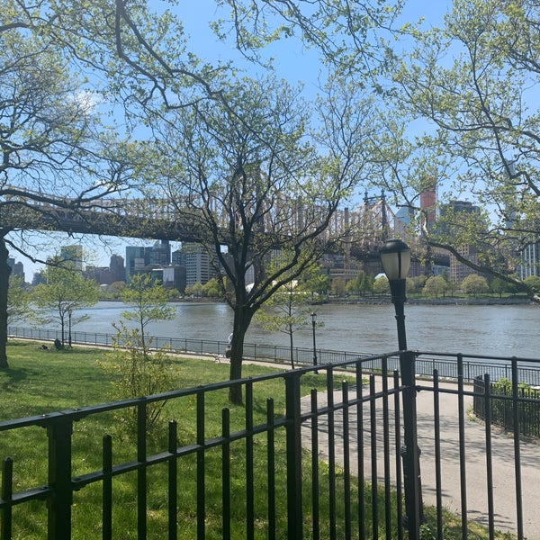 Queensbridge Park Playground - Long Island City - 0 tips