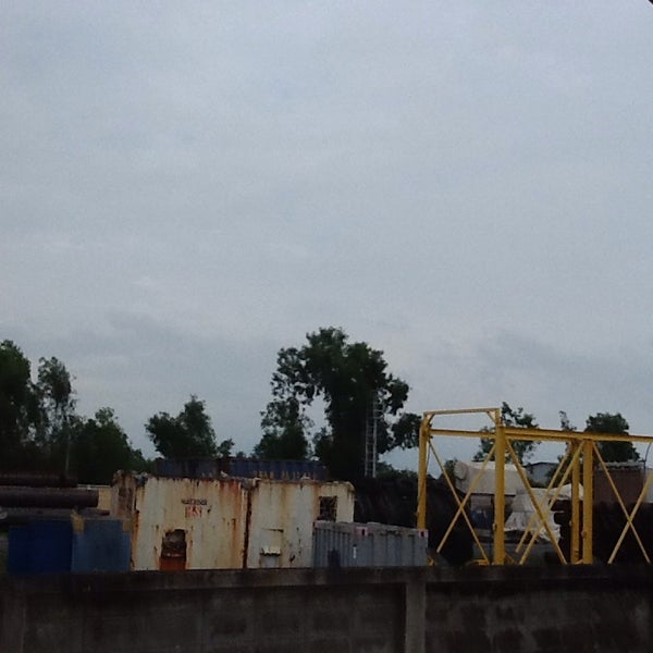 Amarit Yard # 2 - 10 visitors