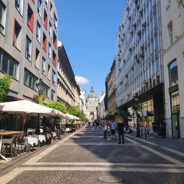 Zrínyi utca - Lipótváros - Budapest, Budapest