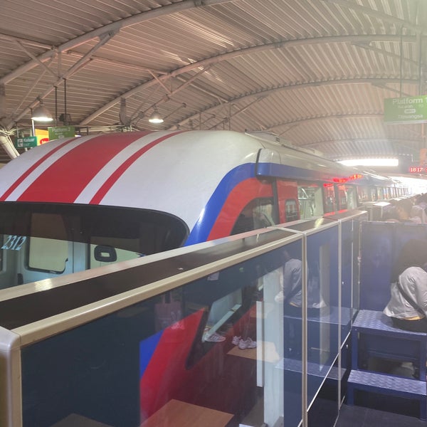 RapidKL Imbi (MR5) Monorail Station - Bukit Bintang - 25 tips from 9562 ...