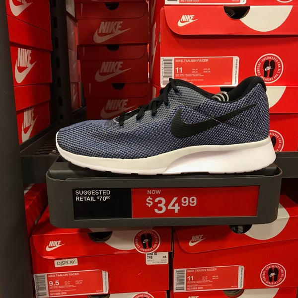 Nike Factory Store - 1132 visitors