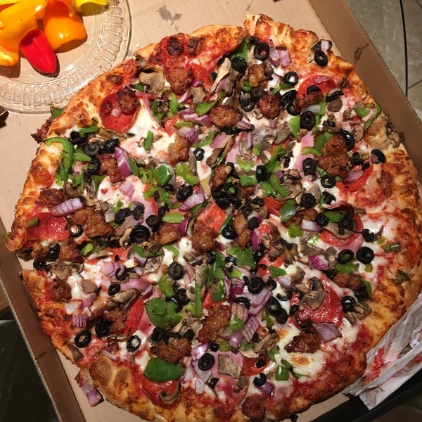 Lamppost Pizza - 2955 Rolling Hills Rd