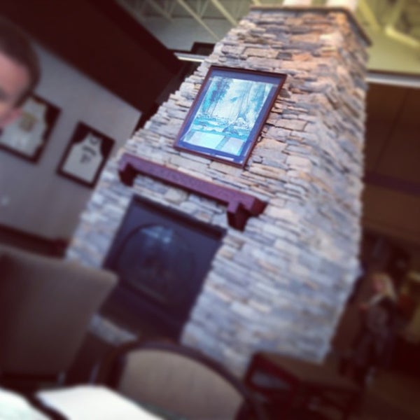 Signature Flight Support - Minneapolis, MN