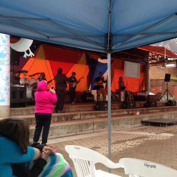 Brackenbury Square - 500 Main Street