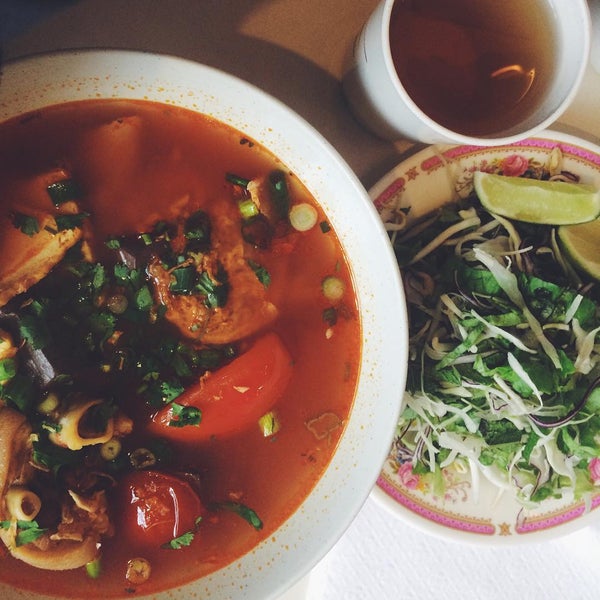 Photos at My Canh - Vietnamese Restaurant in Montréal