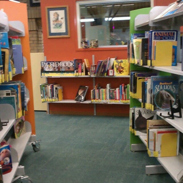 East Coast Bays Library - Browns Bay, Auckland