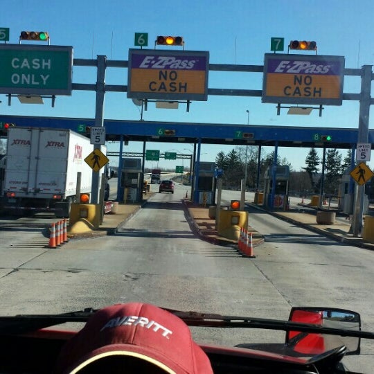 PA Turnpike at Exit 226 - 4 tips