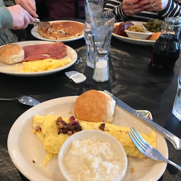 Hope Valley Diner - 3710 Shannon Rd