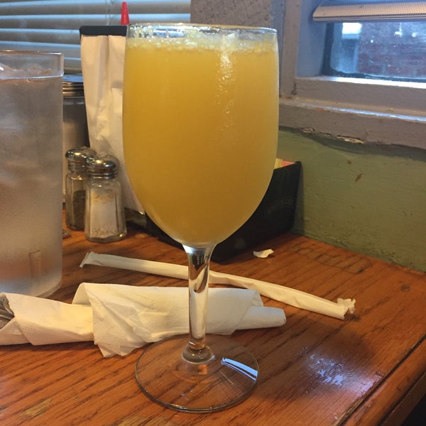 Breadmen's - 324 W Rosemary St