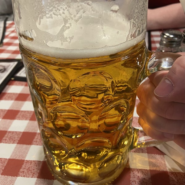 Winzer Stube - 516 2nd St #100