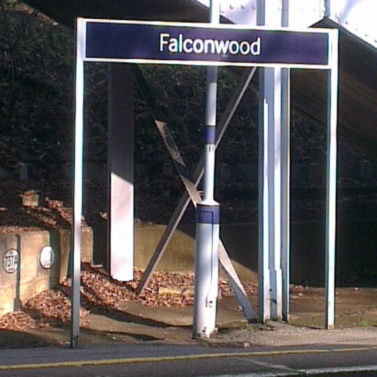 Falconwood Railway Station (FCN) - Rail Station in Welling