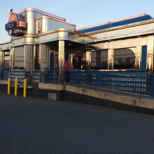 Silver Moon Diner - 29 tips from 985 visitors
