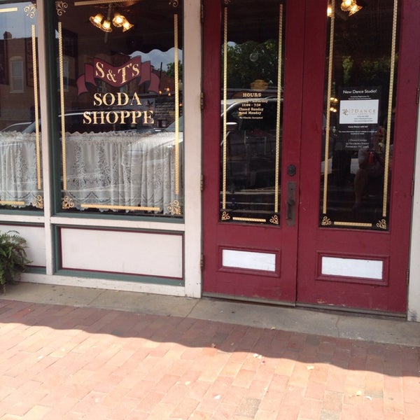 Photos at S&T Soda Shoppe - 24 tips