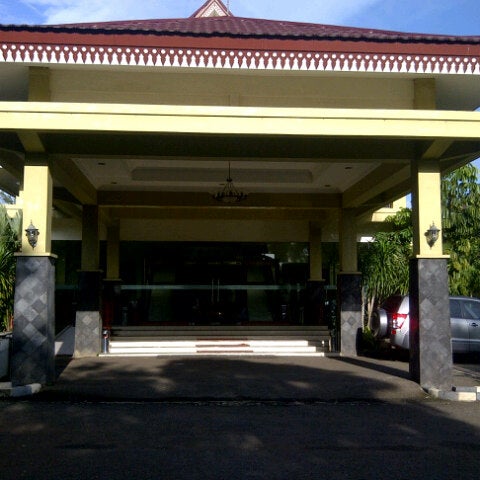 Desa Wisata Hotel & Resort (Convention Hall) TMII (Now Closed) - Taman ...