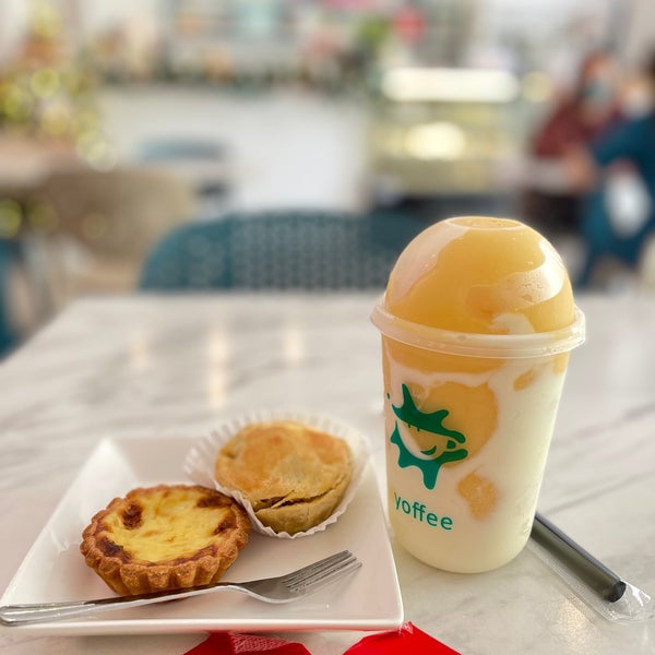 Yoffee - Café in Kuching