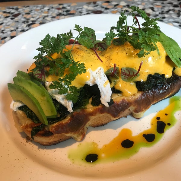 SOCIAL HOUSE - 403 tips from 25882 visitors