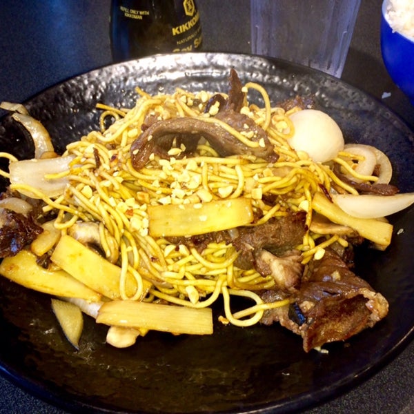 HuHot Mongolian Grill - 2712 S Columbia Rd