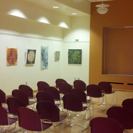 Loma Colorado Main Library - 755 Loma Colorado Blvd NE