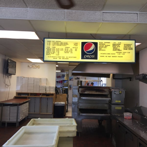 Pizza Shuttle - Pizzeria