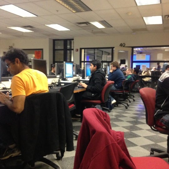 NJIT PC Mall - College Lab in Newark