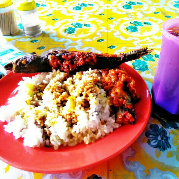 Gerai Mee Bandung Muar JDM, Belakang RISDA - Malay Restaurant