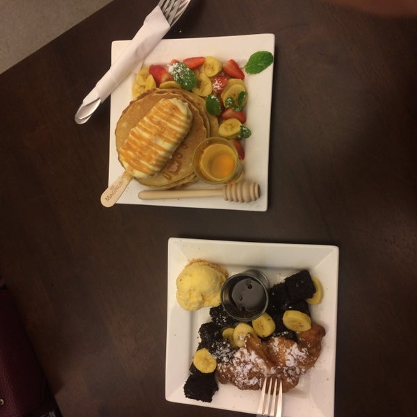 Truly Two Cafe - 3 tips from 66 visitors