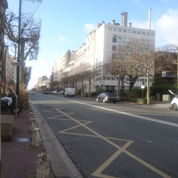Rue de Paris - Montreuil, Île-de-France