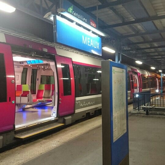 Photos at Gare SNCF de Meaux - Meaux, Île-de-France