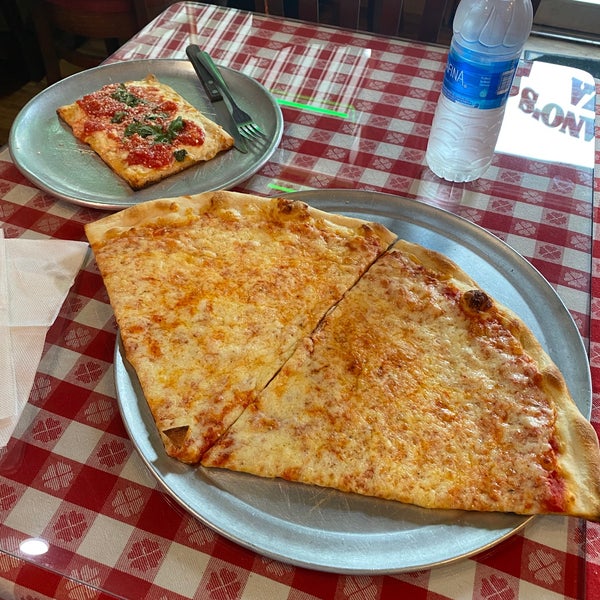 Emiliano's Pizza - 111 Main St