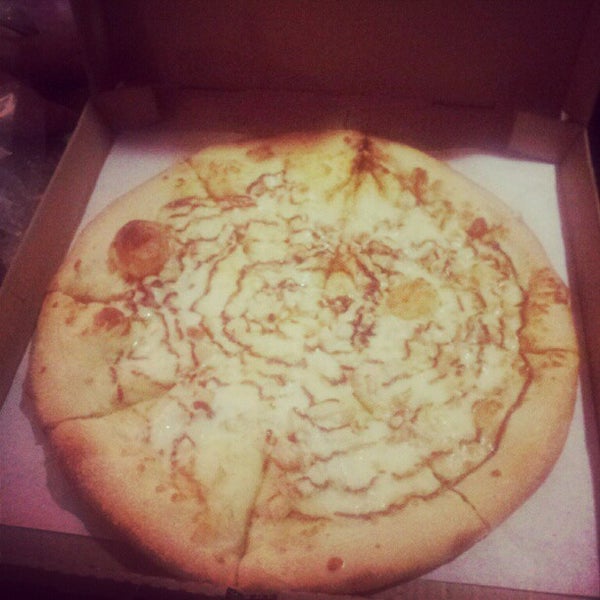 Cross Eyed Cow - Pizza Place