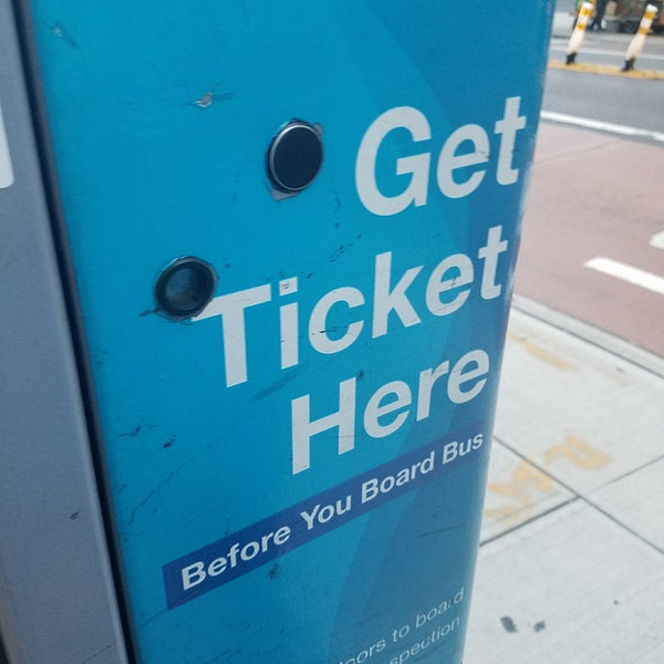 Bus Stop #403359 - M34/M34A-SBS (Westbound) - Kips Bay - 1 tip