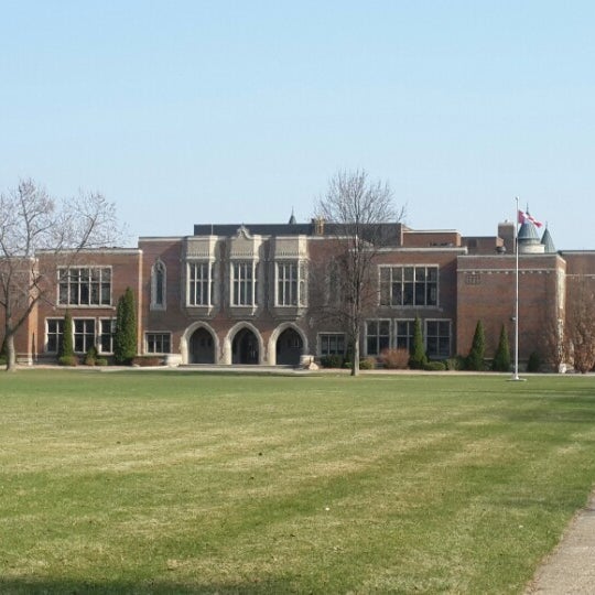 Honourable W.C. Kennedy Collegiate Institute - South Central - 0 tips