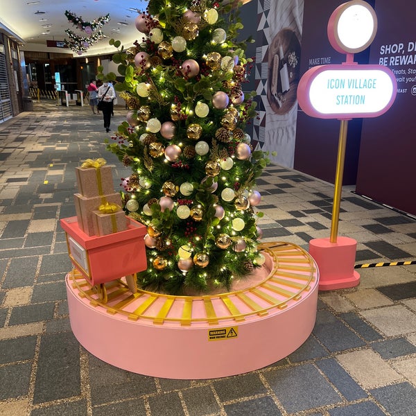 Icon Village - Financial District - 8 tips