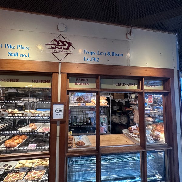 Three Girls Bakery - Pike Place - 53 tips from 1829 visitors