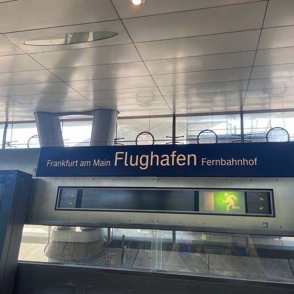Gleis 4/5 - Flughafen - Frankfurt am Main, Hessen