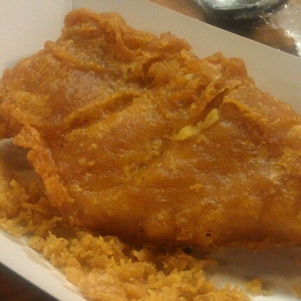 KFC - Northwest Omaha - 9 tips